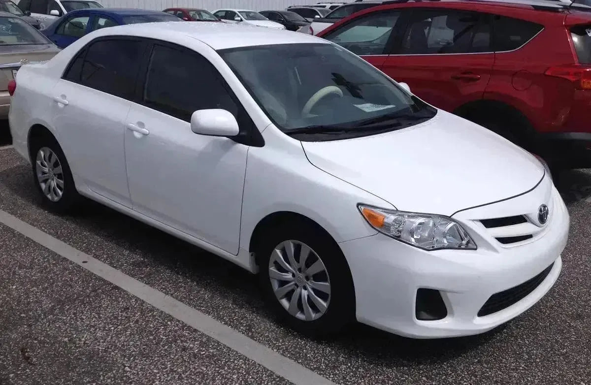 Toyota Super White II 040 | OEMatch Basecoat – The Spray Source